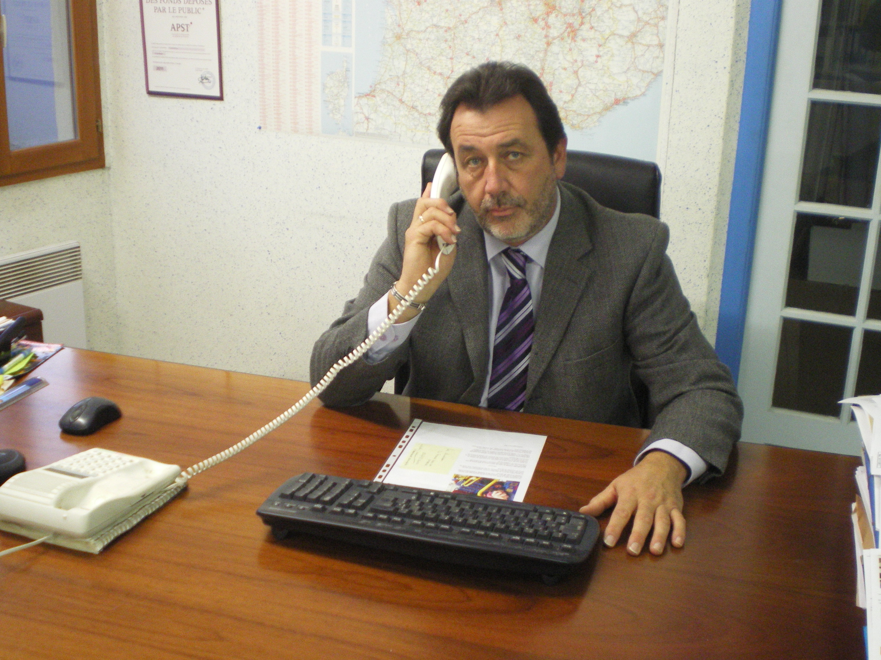 ERIC VALADE 2 - UNOSTRA